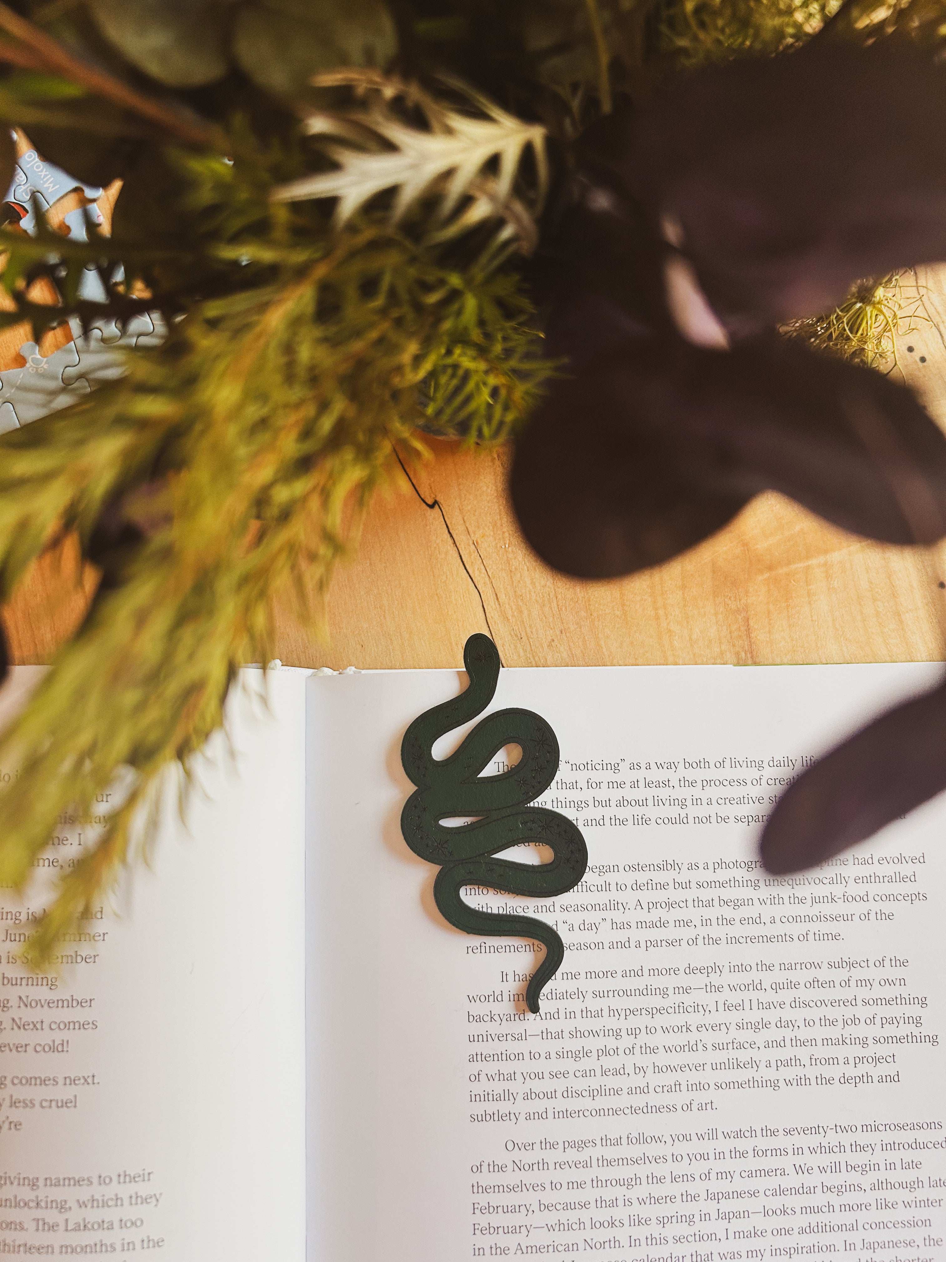 Shimmer Snake Bookmark – Left Grain